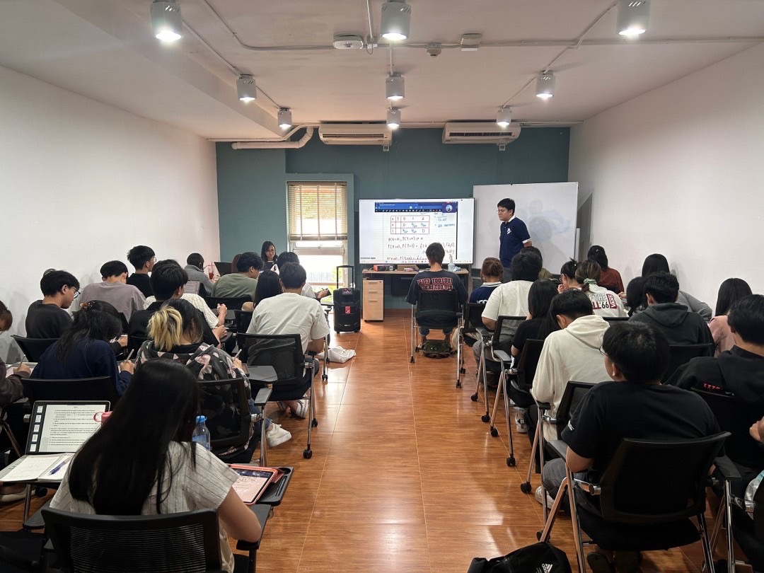 Chanchai Chan - Data Science Student & Tutor